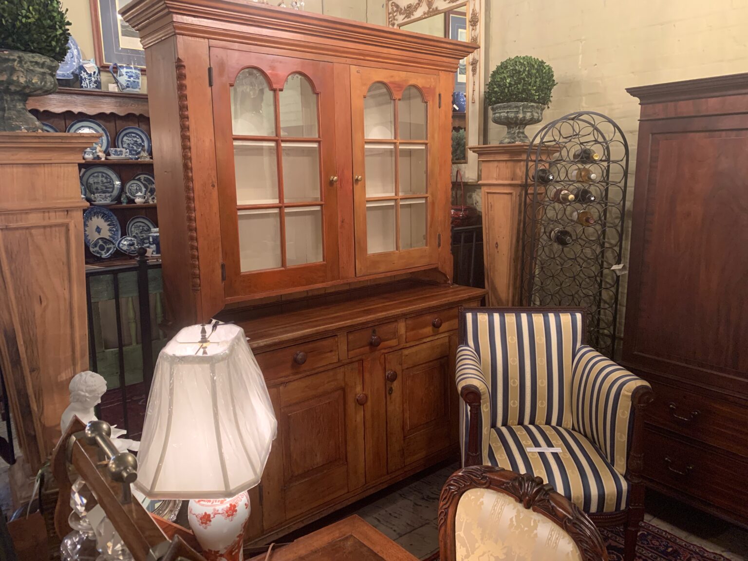 Gallery - Rivenbark & Roper Antiques