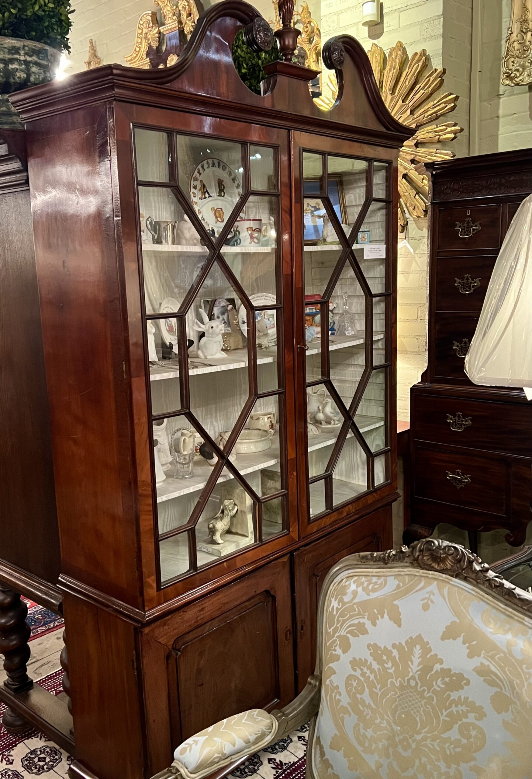 Gallery - Rivenbark & Roper Antiques